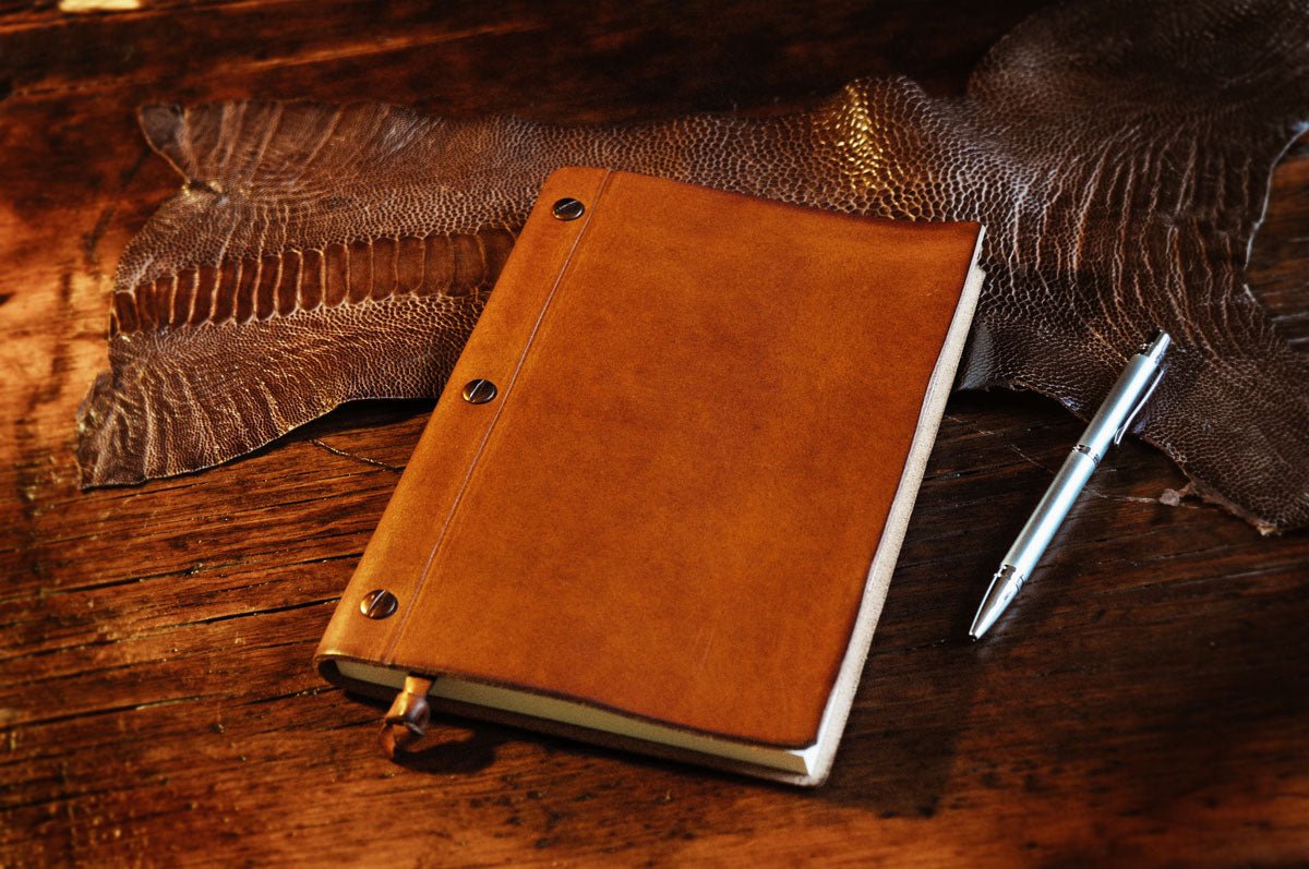 3-Screw Leather Journal - Handmade in Italy by Borlino